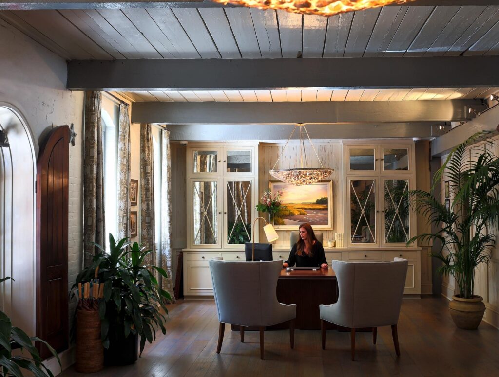 Olde Harbour Inn Review – In the Heart of Savannah, Georgia • Life on ...